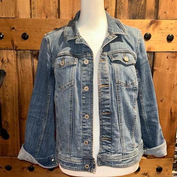 Talbots | Jackets & Coats | Talbots Classic Jean Jacket Size Medium ...